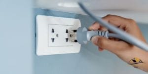 How to Spot a Grounded Outlet: Essential Tips for Electrical Safety