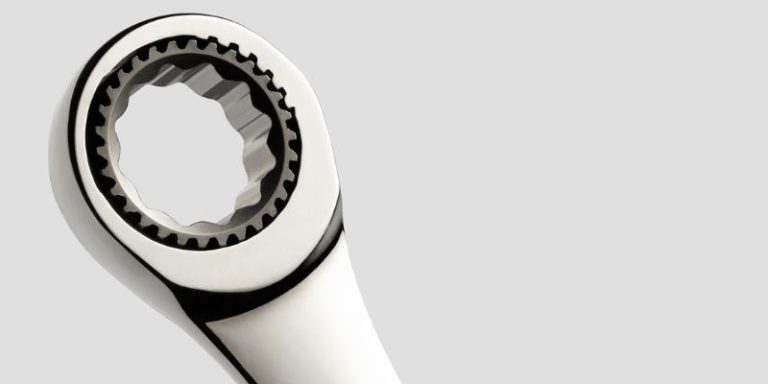 How Do Ratcheting Wrenches Work? A Deep Dive into a Must-Have Tool