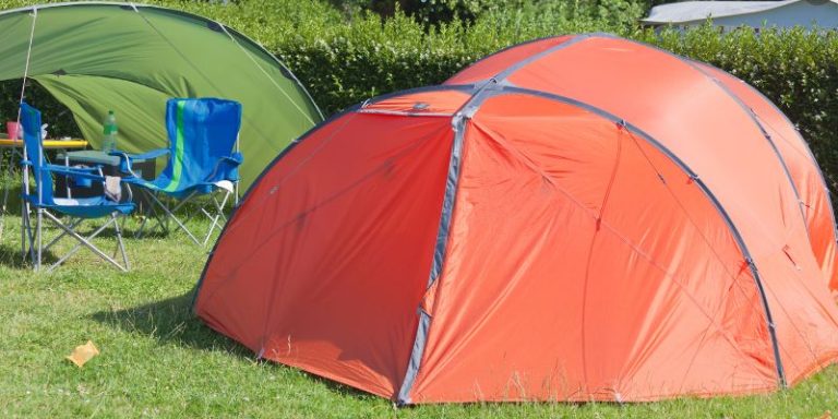 How to Make a Tent Out of Tarps: Your Ultimate Guide to Building a DIY ...