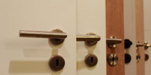 How Does a Door Handle Work? A Simple Guide for Everyone